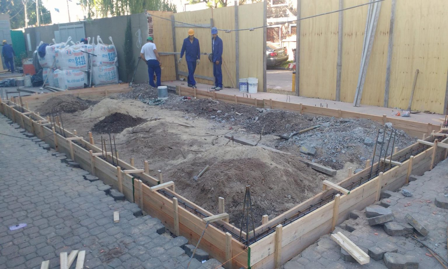 $132 Millones Adjudican a Ilubaires Cámaras Transformadoras, alumbrado ...